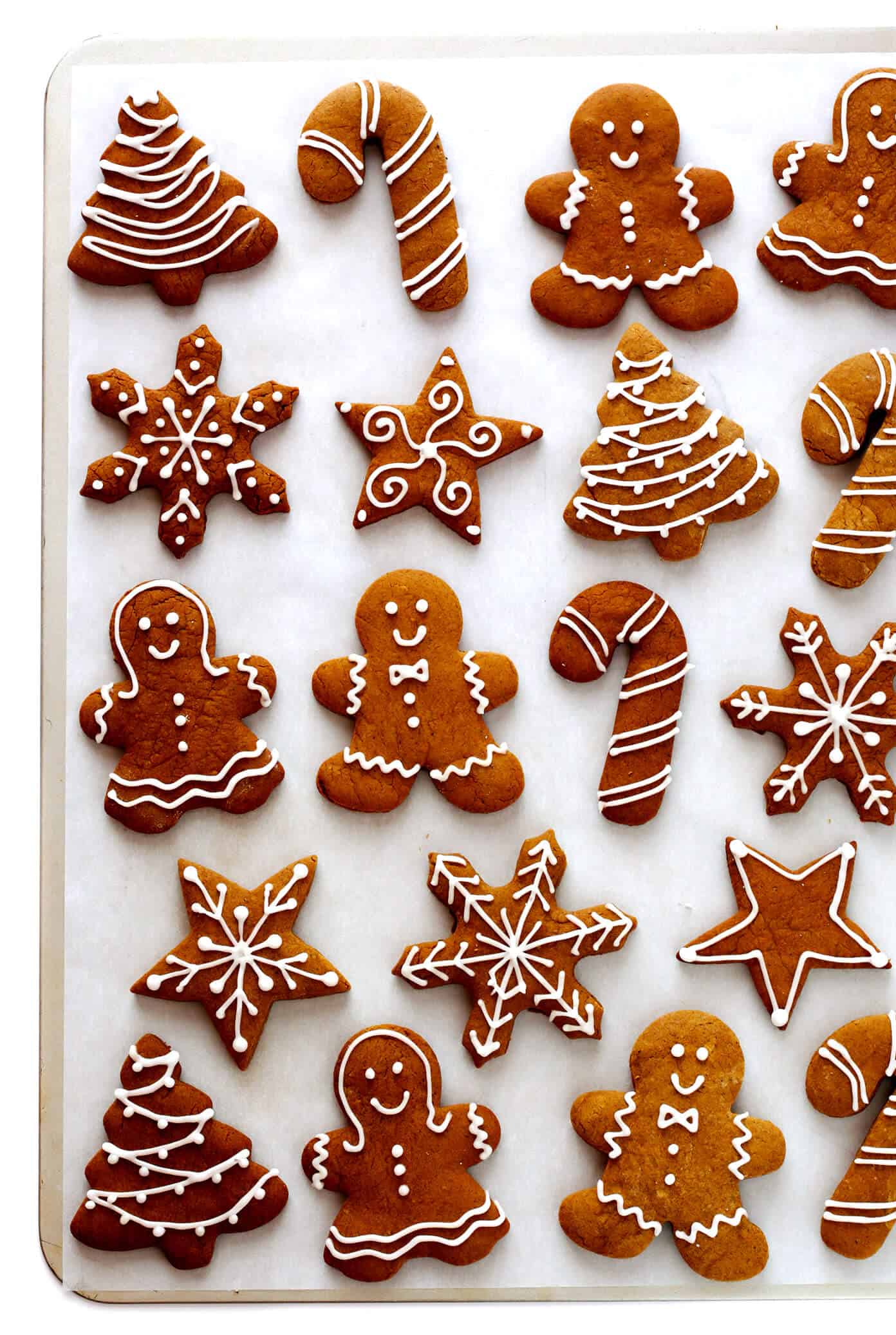 40 Easy Christmas Desserts For Any Winter Holiday - Sweet Money Bee