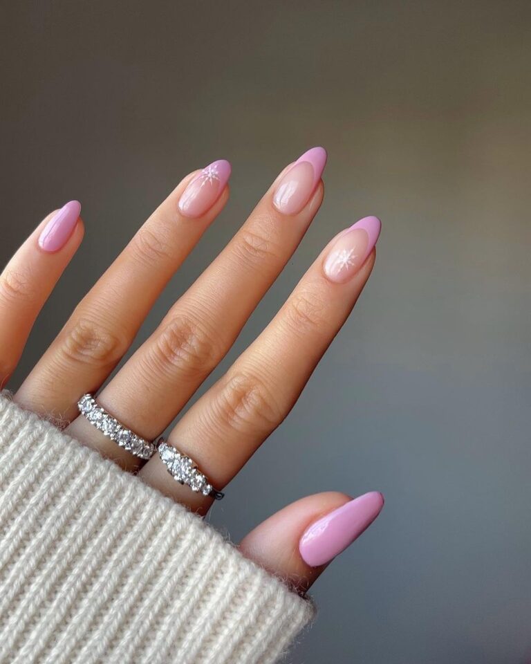 35+ Trendiest Light Pink Nails To Try This Season - Sweet Money Bee