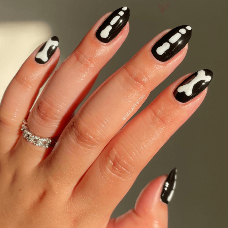 32 Trending Halloween Nails for 2023 - Sweet Money Bee