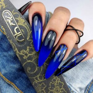 25+ Royal Blue Nail Designs So Regal, You'll Feel Like a Queen! - Sweet ...