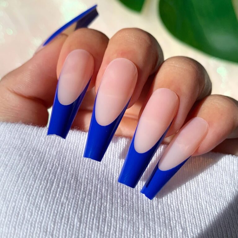 25+ Royal Blue Nail Designs So Regal, You'll Feel Like a Queen! - Sweet ...