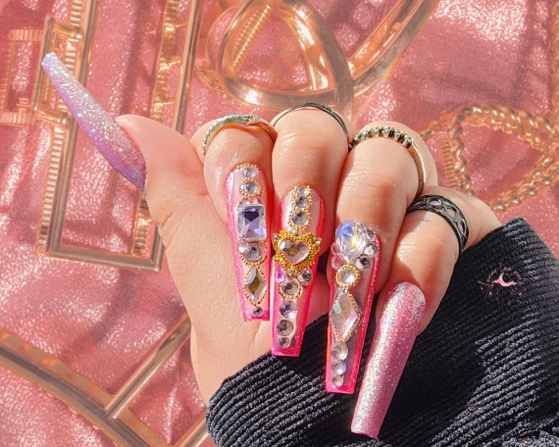 20 Rhinestone Nails - Sweet Money Bee