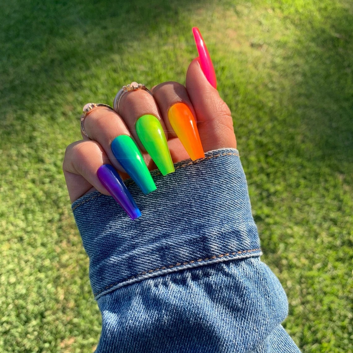 20+ Rainbow Nail Designs To Upgrade Your Manicure - Sweet Money Bee