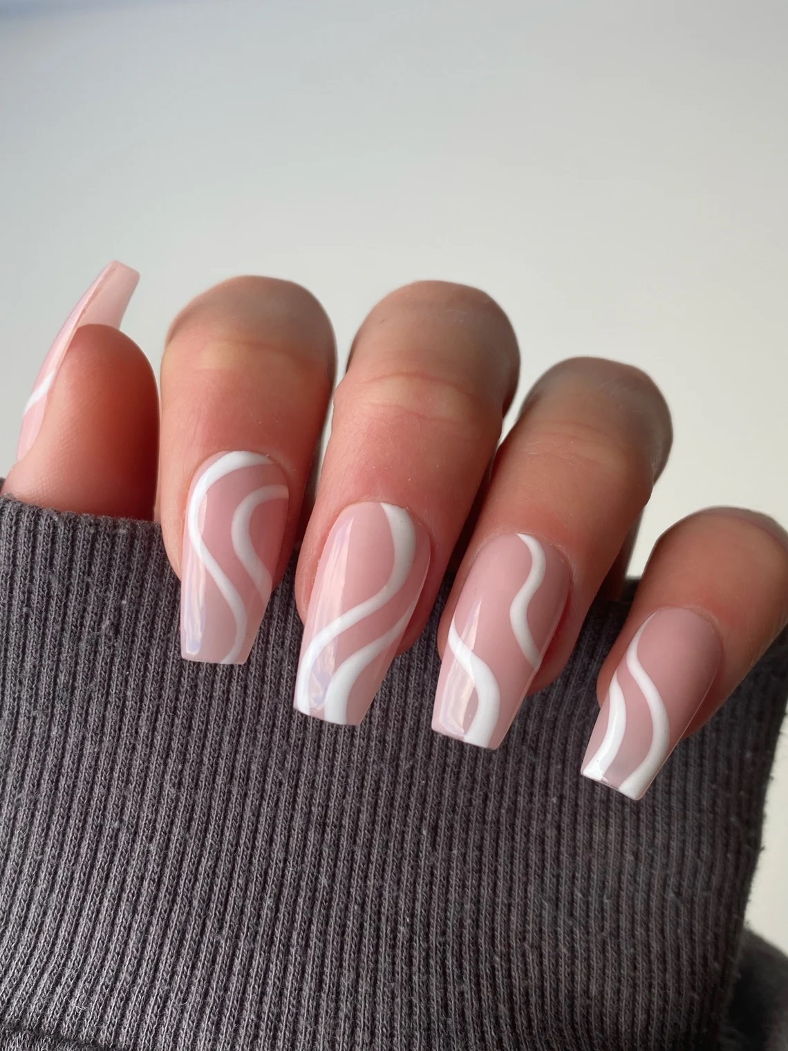 20+ Stunning Swirl Nail Art Design Ideas for Every Occasion - Sweet ...