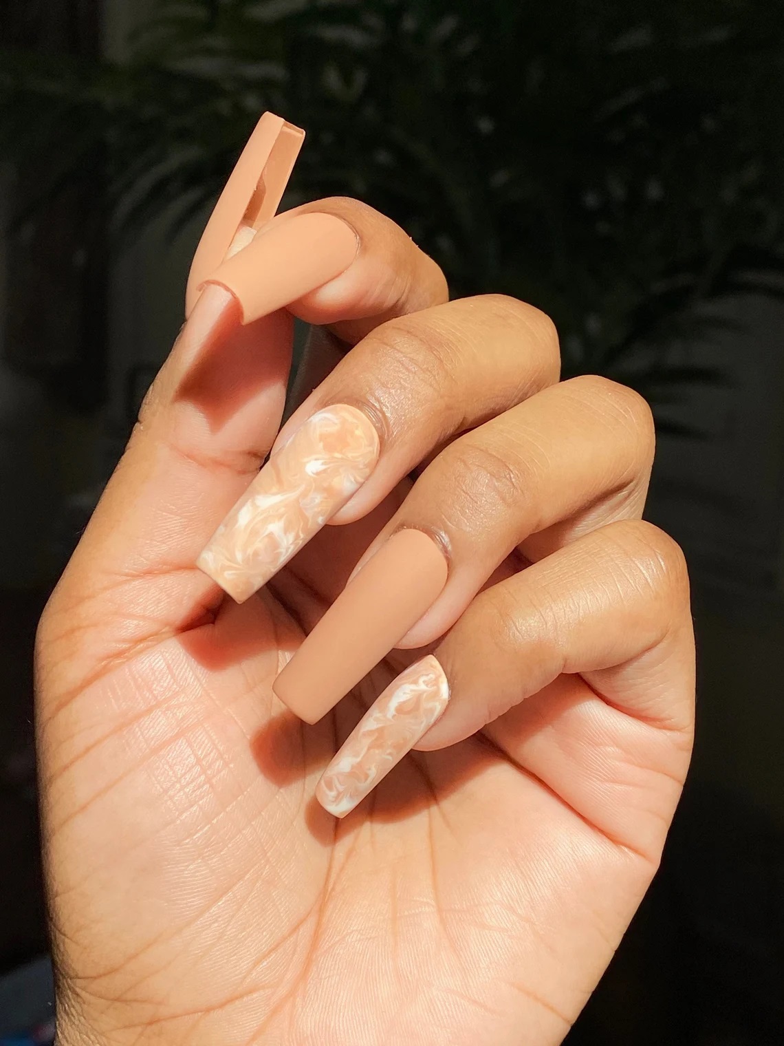 20+ Stunning Swirl Nail Art Design Ideas for Every Occasion - Sweet ...