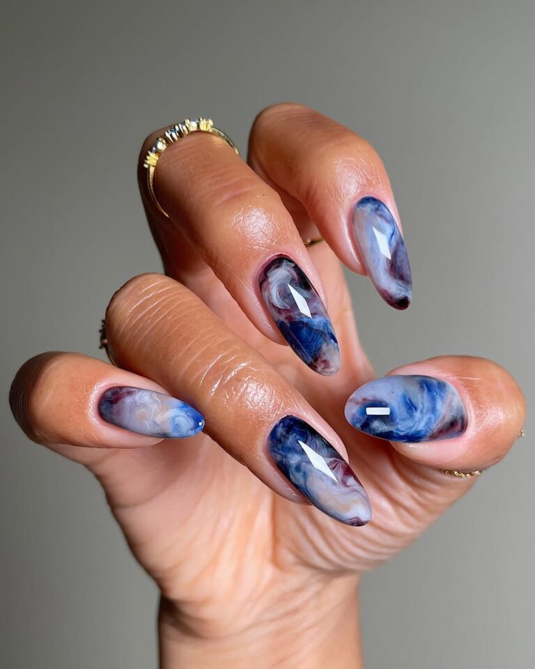 20+ Marble Nail Designs You Will Fall in Love With - Sweet Money Bee