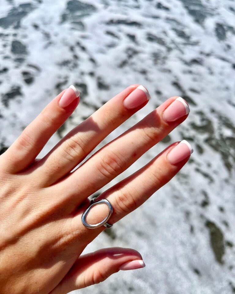 20 Coffin French Tip Nails - Sweet Money Bee