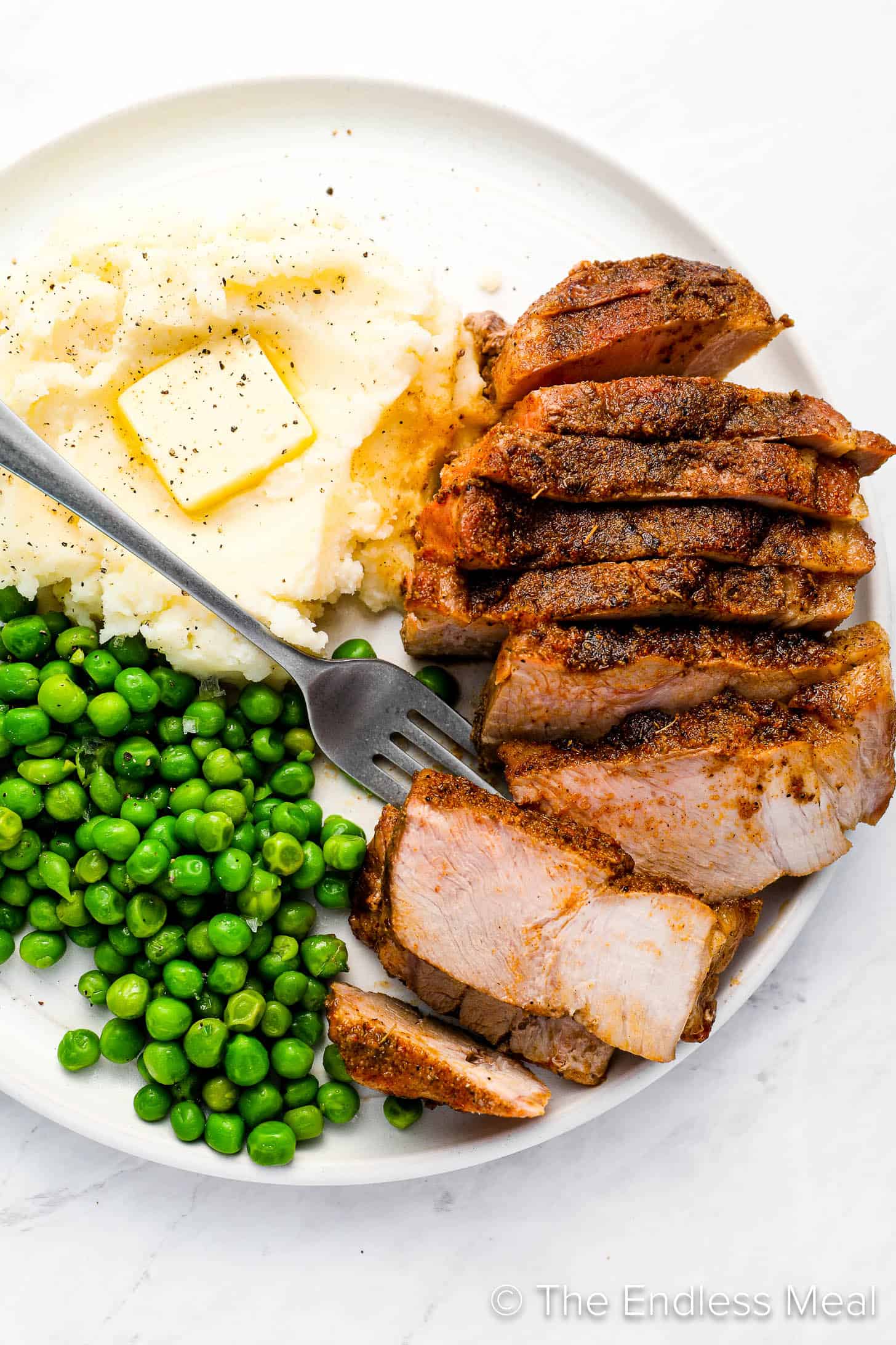 20 Easy Monday Dinner Ideas The Family Will Love - Sweet Money Bee