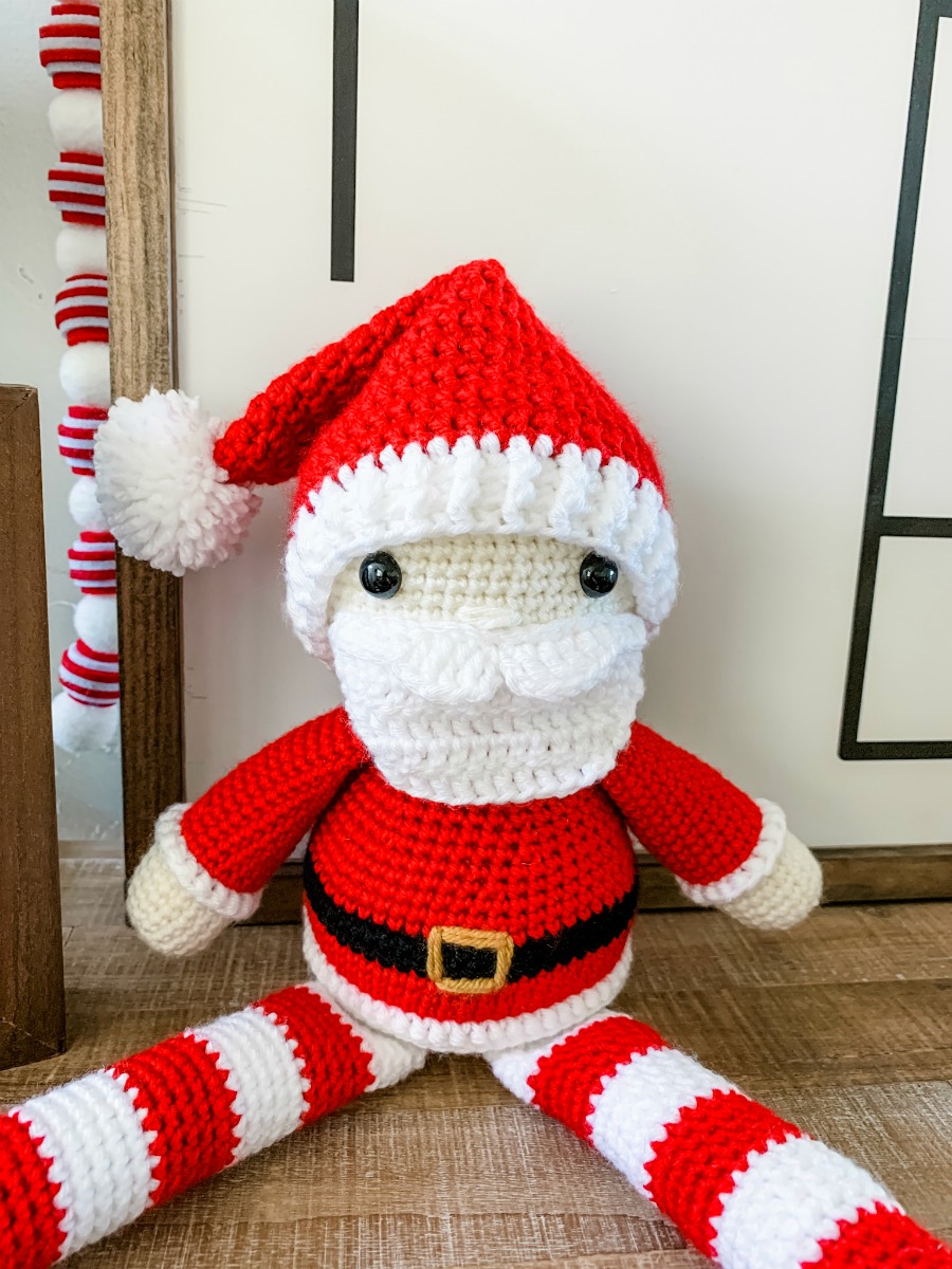 20 Easy Santa Crafts - Fun Christmas Crafts - Sweet Money Bee