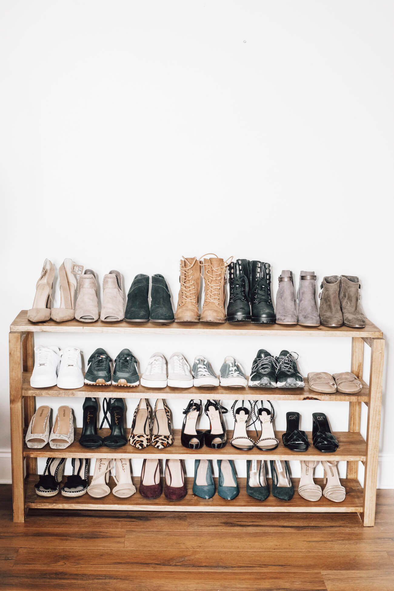 15+ Clever Shoe Storage Ideas to Tidy Up Small Spaces - Sweet Money Bee
