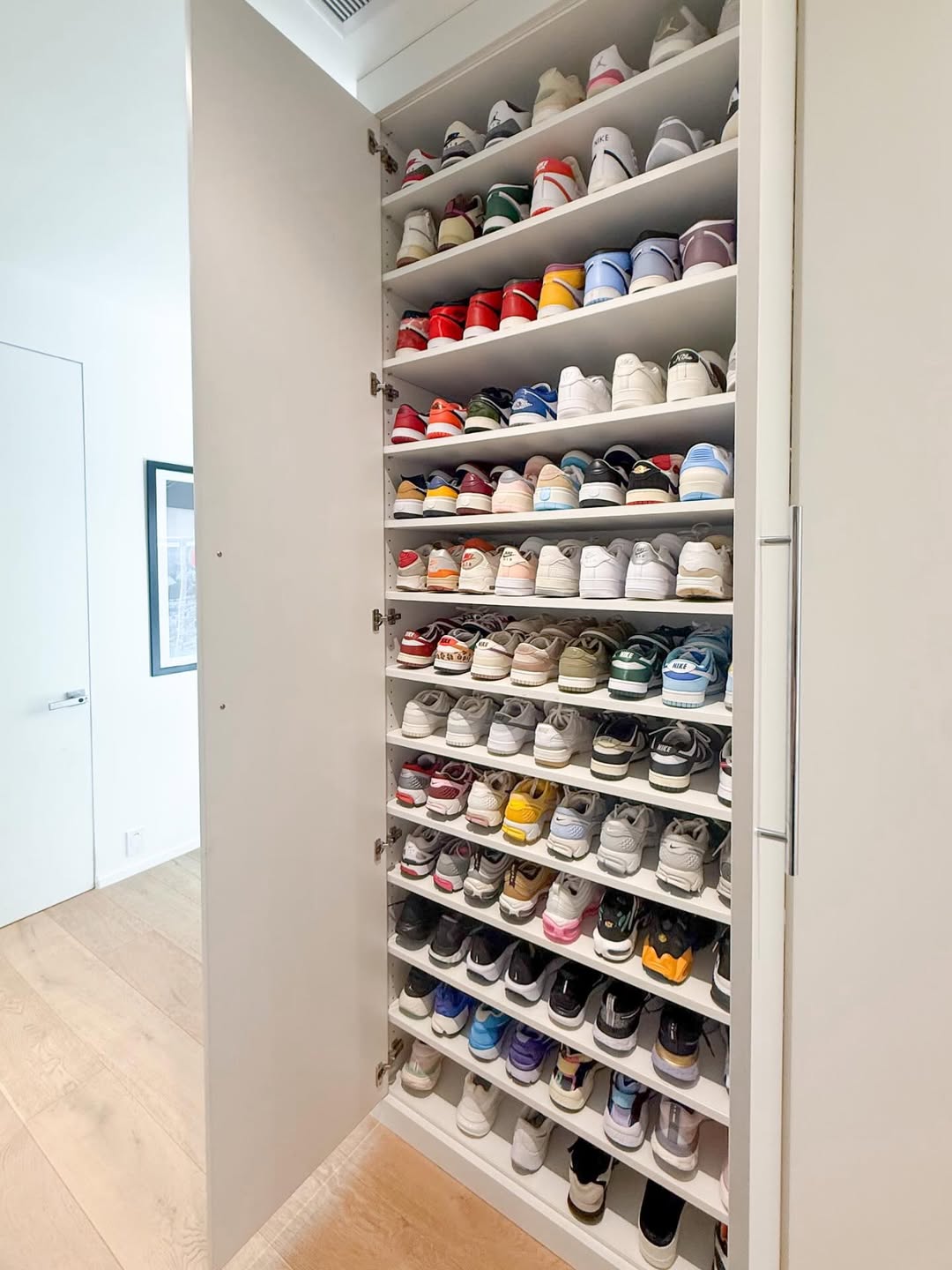 15+ Clever Shoe Storage Ideas to Tidy Up Small Spaces - Sweet Money Bee